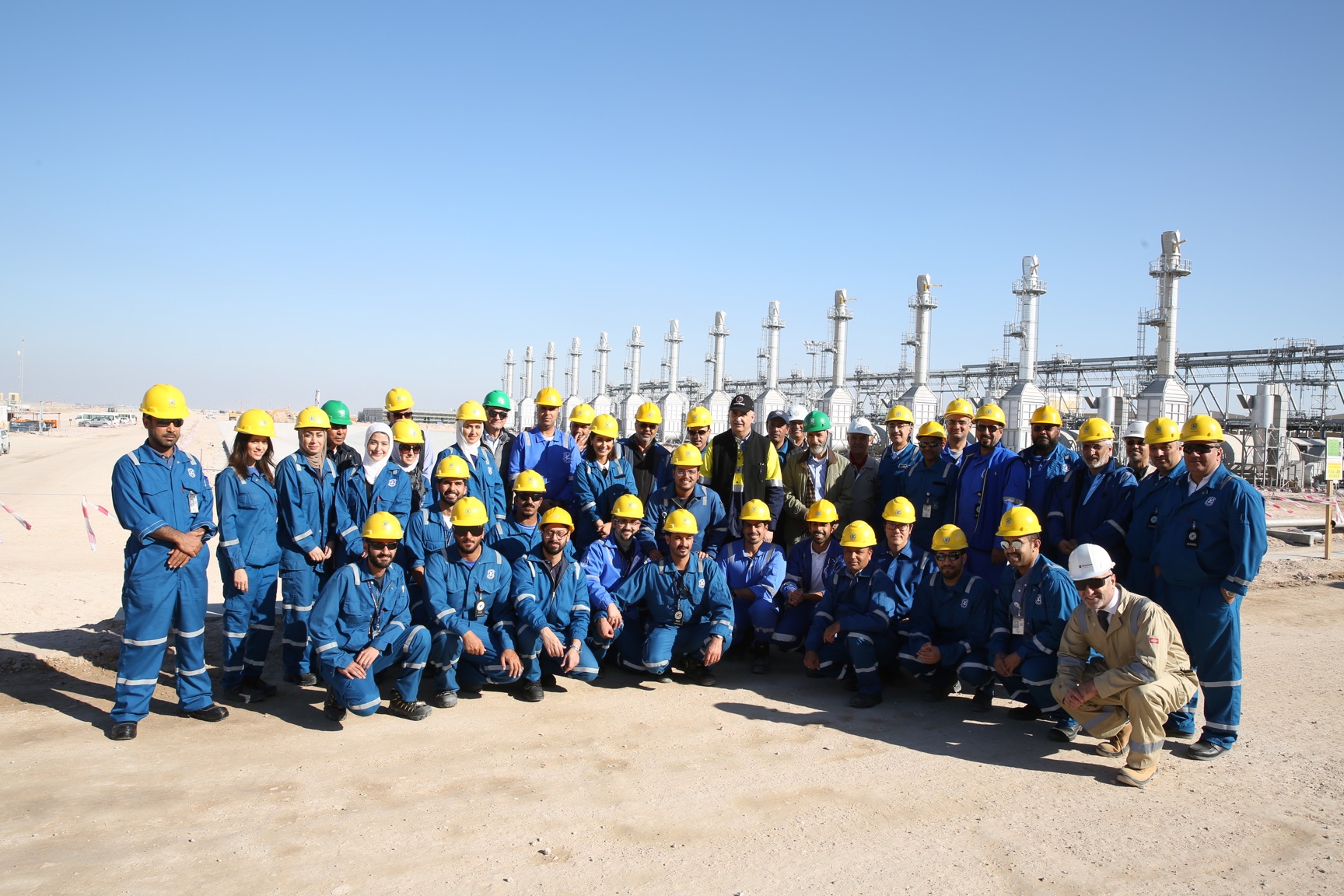 Pages - The Inauguration of the Jurassic Oil & Gas Production Facility in Sabriya